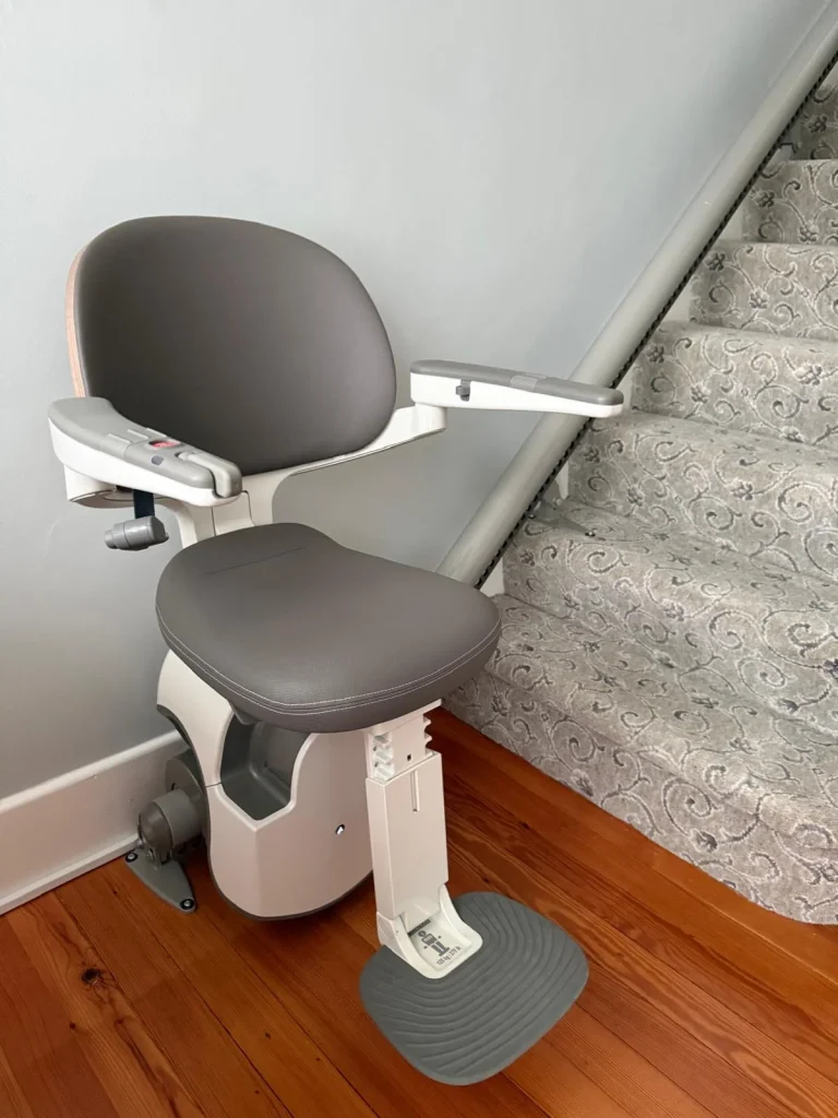 Access BDD Flow X Curved Stairlift – ISB Mobility